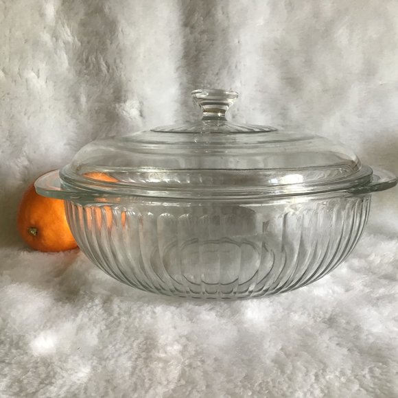 Pyrex | Kitchen | Pyrex Vtg Ribbed Clear Glass Casserole Dish 2qt ...